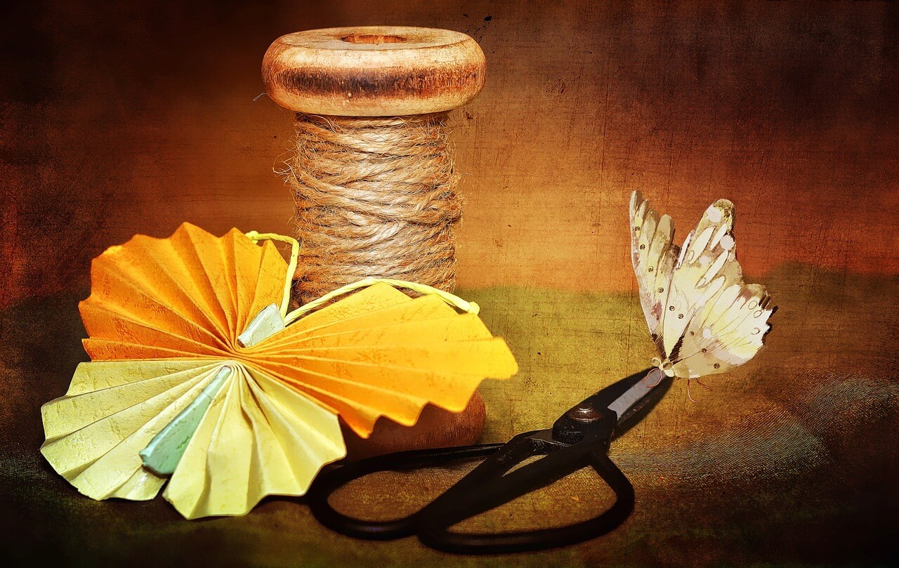 Quick And Easy Organization With An Oatmeal Box » Early Childhood ...